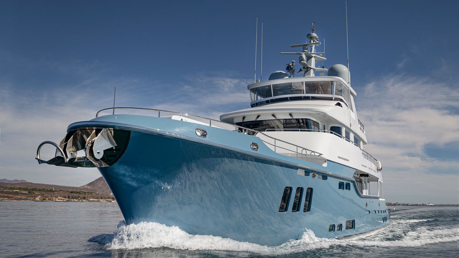 Step on board the 29m Nordhavn N96 yacht New Journey